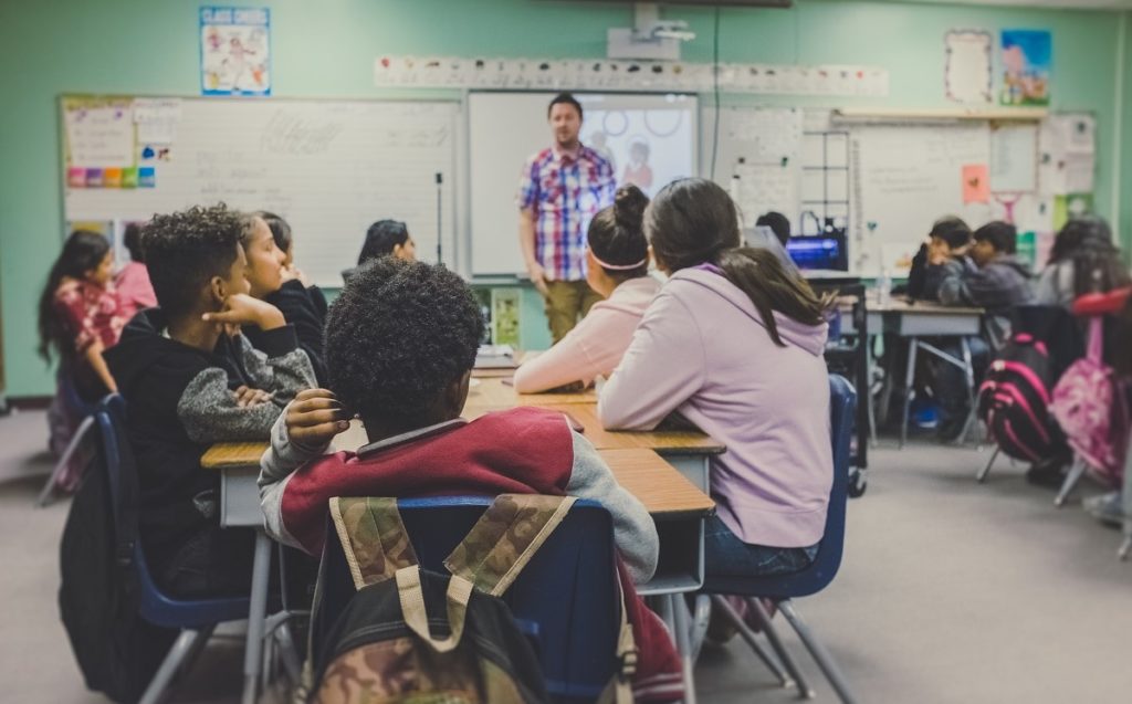Improving School Learning Environments With Quality Hydration - FloWater