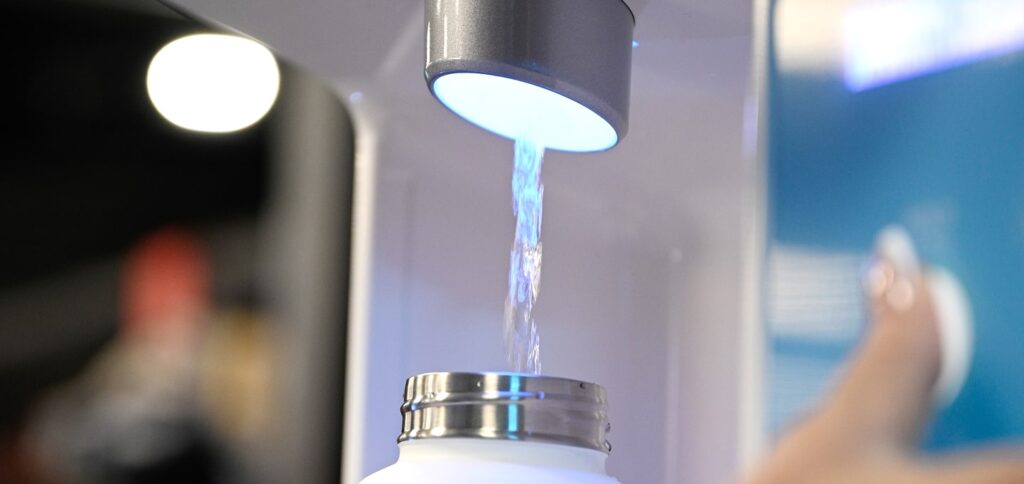 Water Refilling Station - Water Dispenser | FloWater